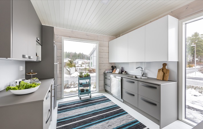 AIVAN – ホンカ・ジャパン